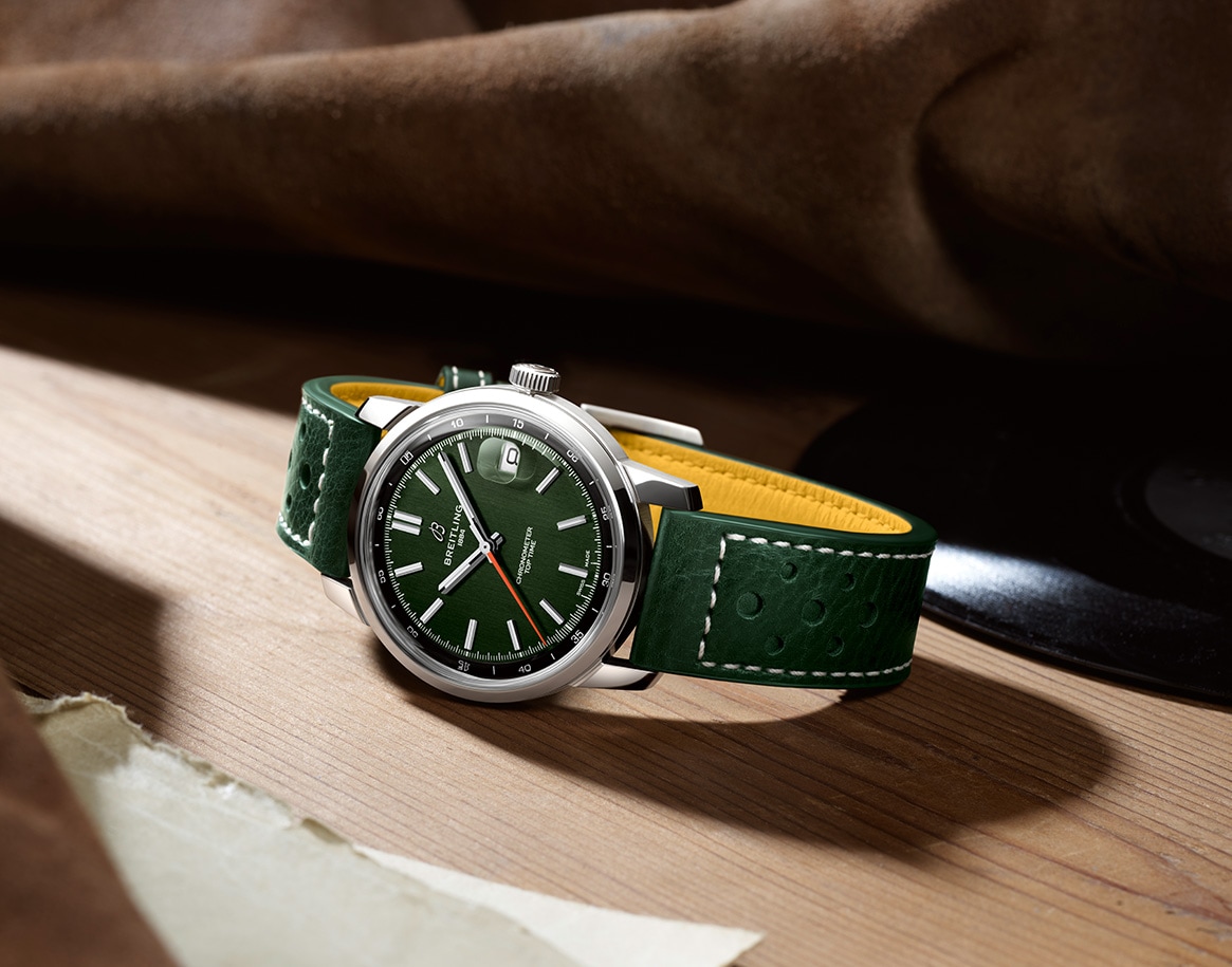 breitling b31 on wrist